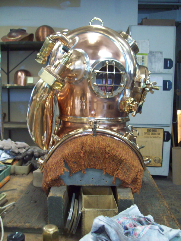 DESCO 29019 Mark V Diving Helmet | U.S. Navy Helium Diving Helmet ...