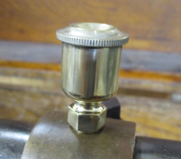 Pump Oiler | DESCO Diving Equipment and Supply Company Milwaukee, Wisconsin